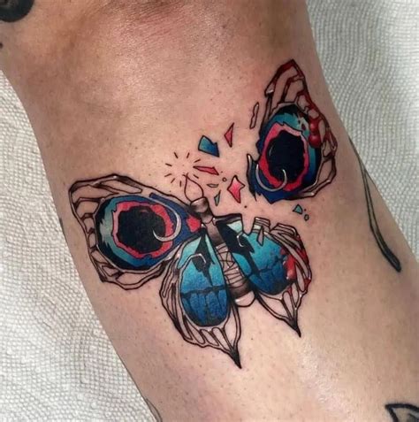 20 Arcane Tattoos To Spark The Next Rebellion • Body Artifact Ideen Für Tattoos Tattoo Ideen