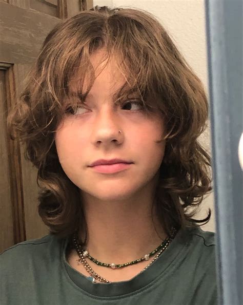 Bangs Straight Wolf Haircut Curly Hair Wolf Cut No Bangs Mid Length