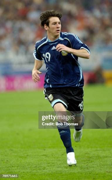 Lionel Messi 2006 Photos And Premium High Res Pictures Getty Images