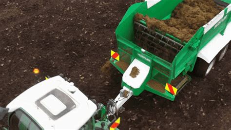 Hustler Ezfeed Sm130 Silage Feeder Wagon 13m3 Capacity Left Or Right