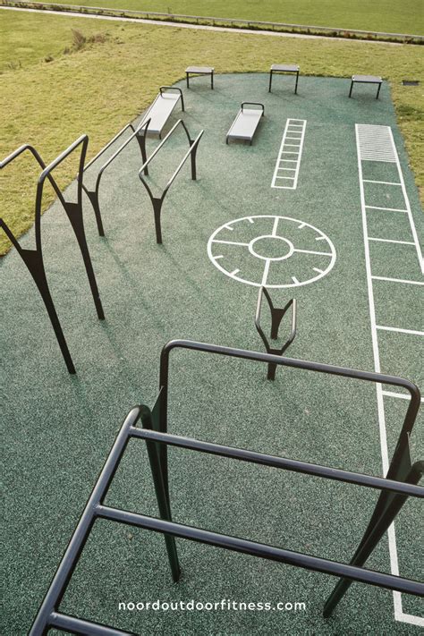 معدات اللياقة البدنية الخارجية البسيطة Outdoor Gym Outdoor Fitness Equipment Outdoor Gym