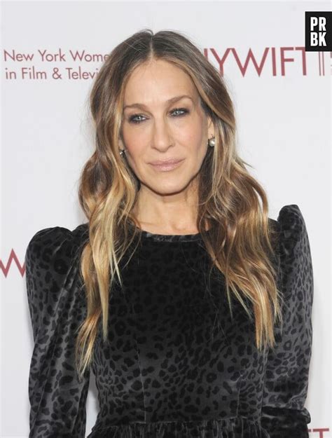 Photo Sarah Jessica Parker Reprend Le Rôle De Carrie Bradshaw Sex And The City Pour Une