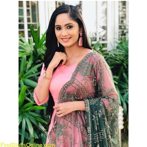 Tejaswini Gowda Hot Images