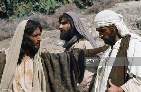 Event Jesus Of Nazareth Pictured Robert Powell As Jesus Jesus Jesus Images