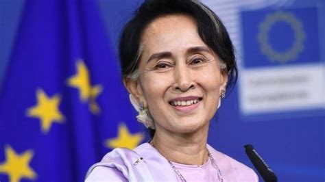 ဒေါ်အောင်ဆန်းစုကြည်နှင့်နိုင်ငံရေးအကျဉ်သားများလွတ်မြောက်ရေးအတွက် ဖြစ