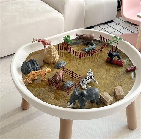 마이리틀타이거 여름방학 집콕템 ⠀ 육동이들🐯 아침부터 푹푹 찌네요☀️ ⠀ 요즘 예측할 수 없는