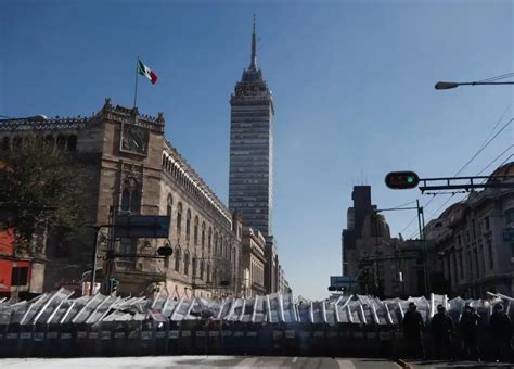 La Jornada Anarquistas Se Enfrentan A Policías En Marcha