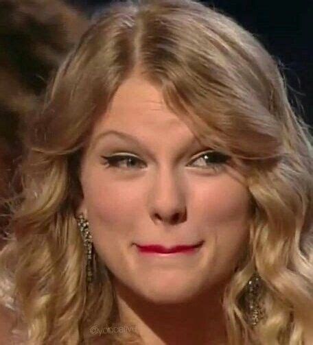 Pin By Denise On Twt Reaction Pics Reaction Pictures Taylor Swift
