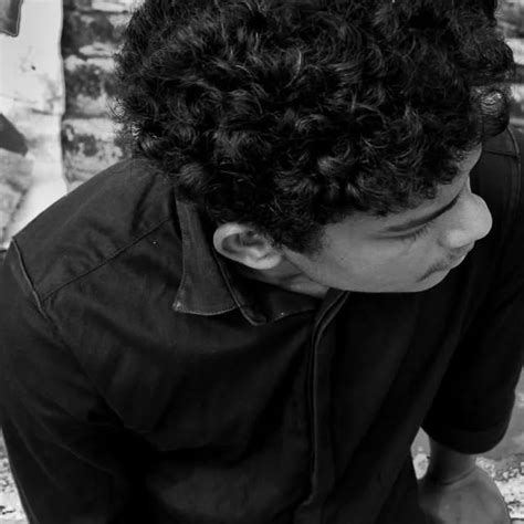 Sujith S S U J 1 • Threads Say More