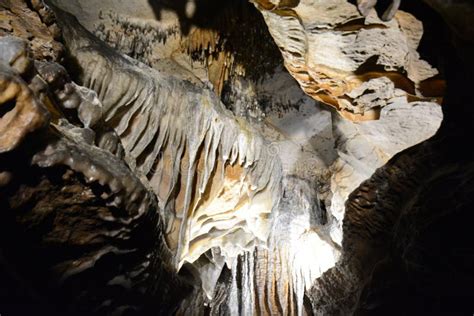 Ruby Falls Cave Stock Image Image Of Caving Formation 275772799