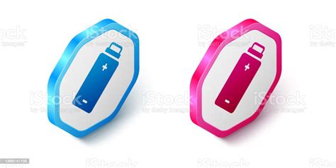 흰색 배경에 격리된 등극 배터리 충전 수준 표시기 아이콘입니다 육각 버튼 벡터 3차원 형태에 대한 스톡 벡터 아트 및 기타 이미지 3차원 형태 가득 찬 거울 Istock