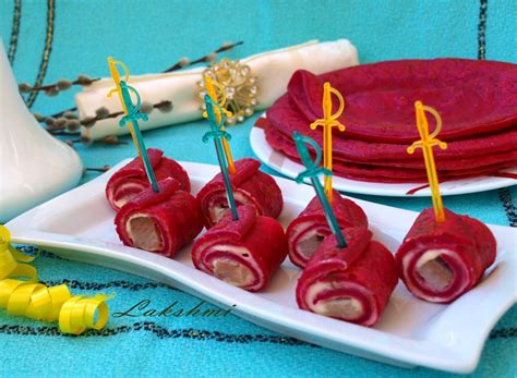 Закуска из свекольных блинчиков с сельдью 8 фото в рецепте