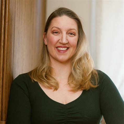 Kelly Nichols Bio Run On Climate