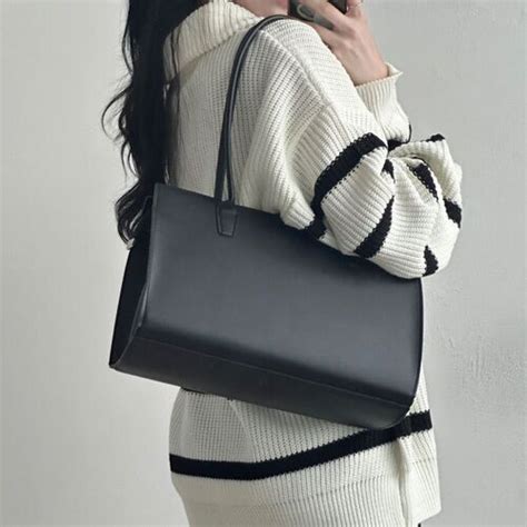 더블유엠 스퀘어백 여성 사각 핸드백 토트백 숄더백 토드백 정장 가방 Mj8503