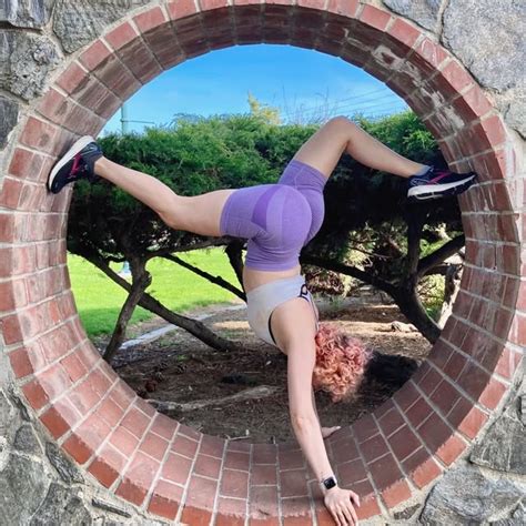 Laura Stahl Laurastahl Threads Say More