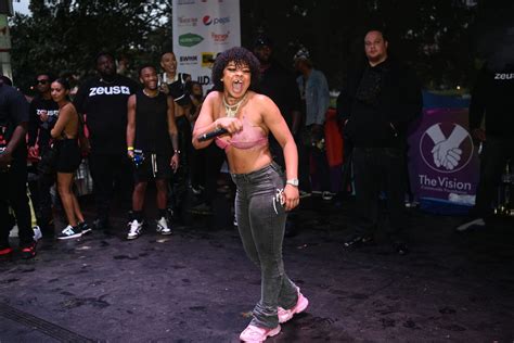 Chrisean Rock Flaunts Post Pregnancy Body Amid Blueface Drama