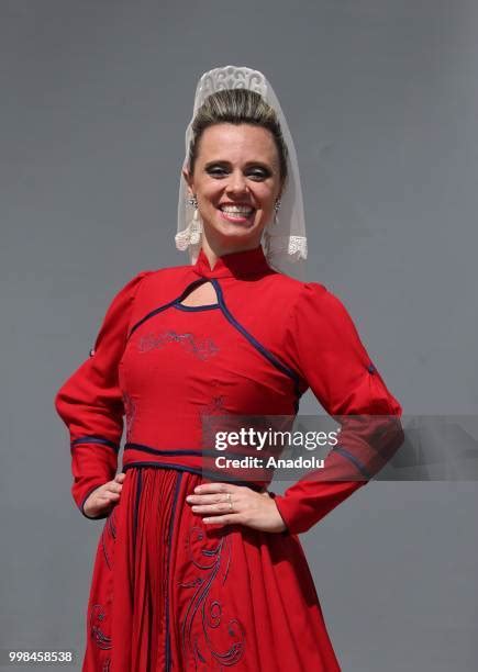 Analu Photos And Premium High Res Pictures Getty Images