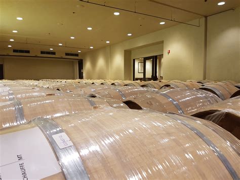 무료 이미지 강당 천장 방 인테리어 디자인 사교 댄스 배럴 포도주 양조장 컨벤션 센터 기능 홀 회의장 4032x3024 1274197 무료