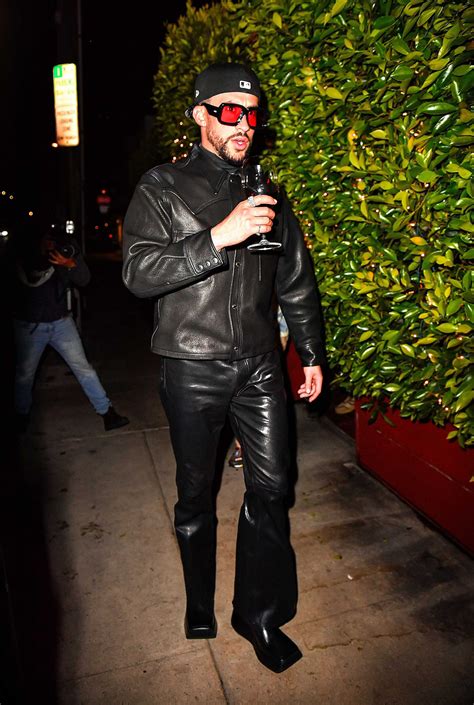 Bad Bunny Y Sus Botas Cuadradas Quieren Imponer Una Nueva Tendencia De Calzado Gq