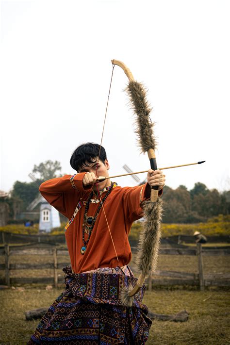 겨누다 계획 궁수 기술 녹색 놀이 단란함 뒤뜰 라이프스타일 레저 레크리에이션 리본 멕시코 모험 발사