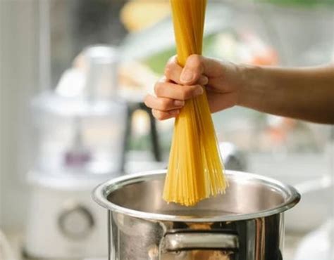 დიეტოლოგები გირჩევენ მაკარონი და კარტოფილი ცივი მიირთვათ რჩევები ვივიენისგან