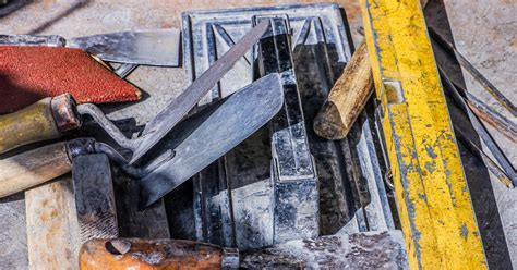 Commonly Used Bricklaying Tools SLBC Ltd