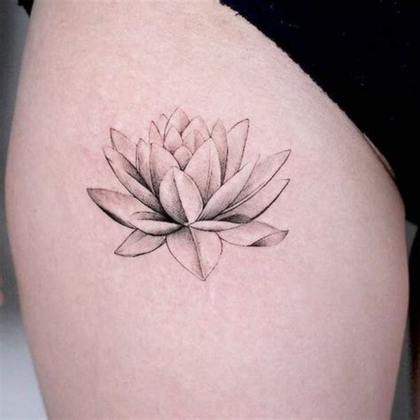 Realistic Water Lily Tattoos Sticker Van Tatoeage In Traditionele