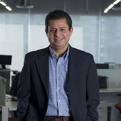 Hector Rivera Irrazonables