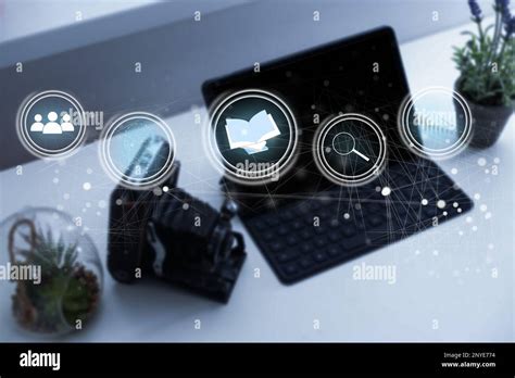 Système De Gestion Des Documents Dms En Cours De Configuration Par Un Consultant Informatique