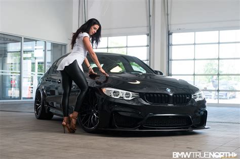 Обои Bmw Girl Автомобили Авто с девушками обои для рабочего стола фотографии Bmw Girl
