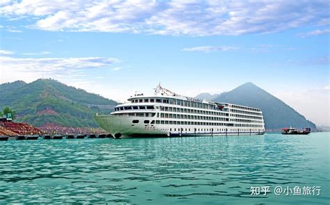 长江三峡豪华游轮大比拼谁才是三峡游轮中的巨无霸 知乎