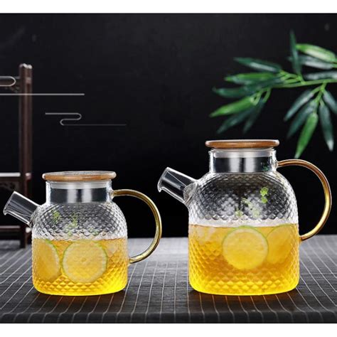 Купить Заварочный стеклянный чайник с фильтром пружинкой в носике