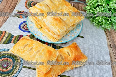 Слойки с дыней 14 фото в рецепте