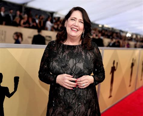 The Handmaids Tale Star Ann Dowd On Finding Her Inner Aunt Lydia