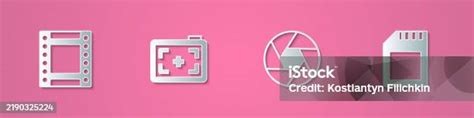 종이 절단 카메라 롤 카트리지 사진 카메라 셔터 및 Sd 카드 아이콘을 설정합니다 페이퍼 아트 스타일 벡터 3차원 형태에 대한 스톡 벡터 아트 및 기타 이미지 Istock