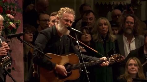 Glen Hansard Covers Fairytale Of New York At Shane Macgowans Funeral