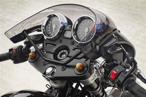 Yamaha Unveils The Xjr1300 And The Xjr 1300 Racer