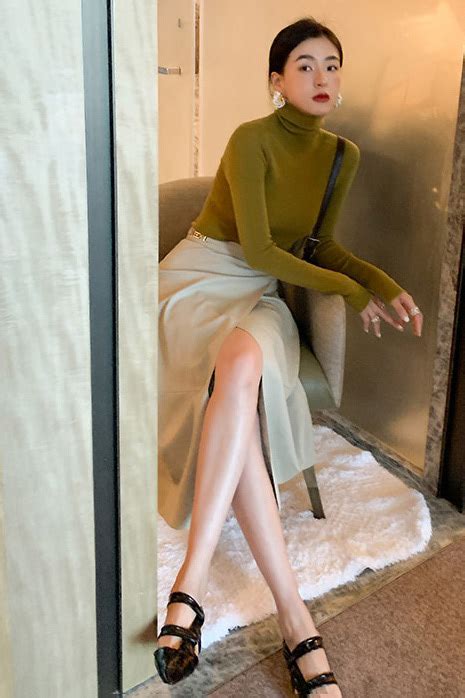 당일배송 메이드 베이직 모던시크 하객룩 오피스룩 레더 롱 트임 스커트 블랙m