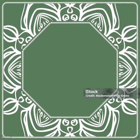 녹색 배경에 장식 레이스 프레임입니다 벡터 일러스트 레이 션 0명에 대한 스톡 벡터 아트 및 기타 이미지 0명 귀여운 꽃 식물 Istock