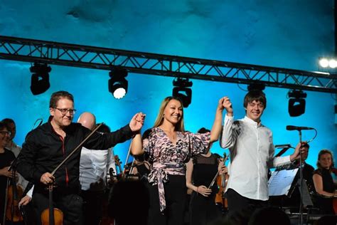 Цигуларят Веско Ешкенази и Плевенската филхармония започват национално турне в България с две