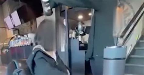 Бусдын толгой дээр халуун кофе асгасан Б Ариунзаяад холбогдох хэргийг давж заалдах шатны шүүхэд