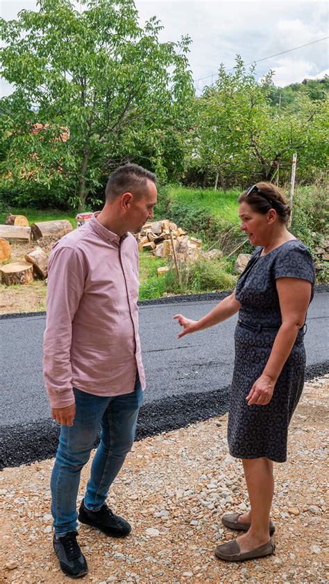 Жителите на ул ”Вршачка” чекорат по нов асфалт Општина Крива Паланка