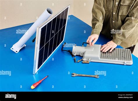 Fully Autonomous Smart Solar Led Street Light With All In One Design Installing Panel And Lamp