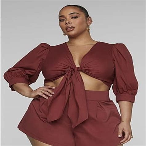 21 Best Places To Buy Cheap Plus Size Clothing 2022