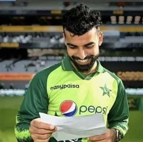 Pin Di Sana Samreen Su Pakistan Cricket Team