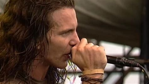 Pearl Jam At Pinkpop 1992 The Full Video Is Finally Here