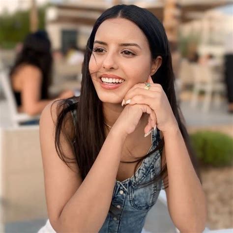 Dora Brini Dora Brini • Threads Say More