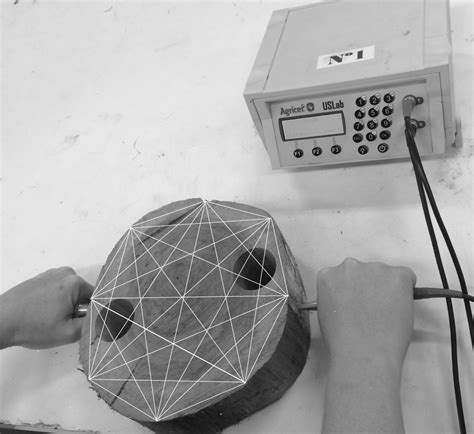 Experiment Using A Diffraction Grid At The Top Right The Ultrasound Download Scientific