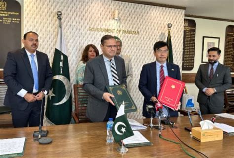 Japan Provides Pakistan Grant Aid For Hr Development Scholarship Program