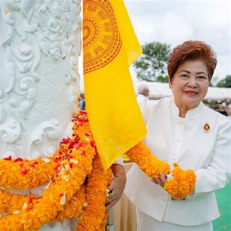 ปฏิบัติธรรมศีลแปด สุขกายสบายใจ วันที่ 17 18 พฤษภาคม 2568 การปฏิบัติธรรมรักษาศีลแปด สุขกายสบายใจ